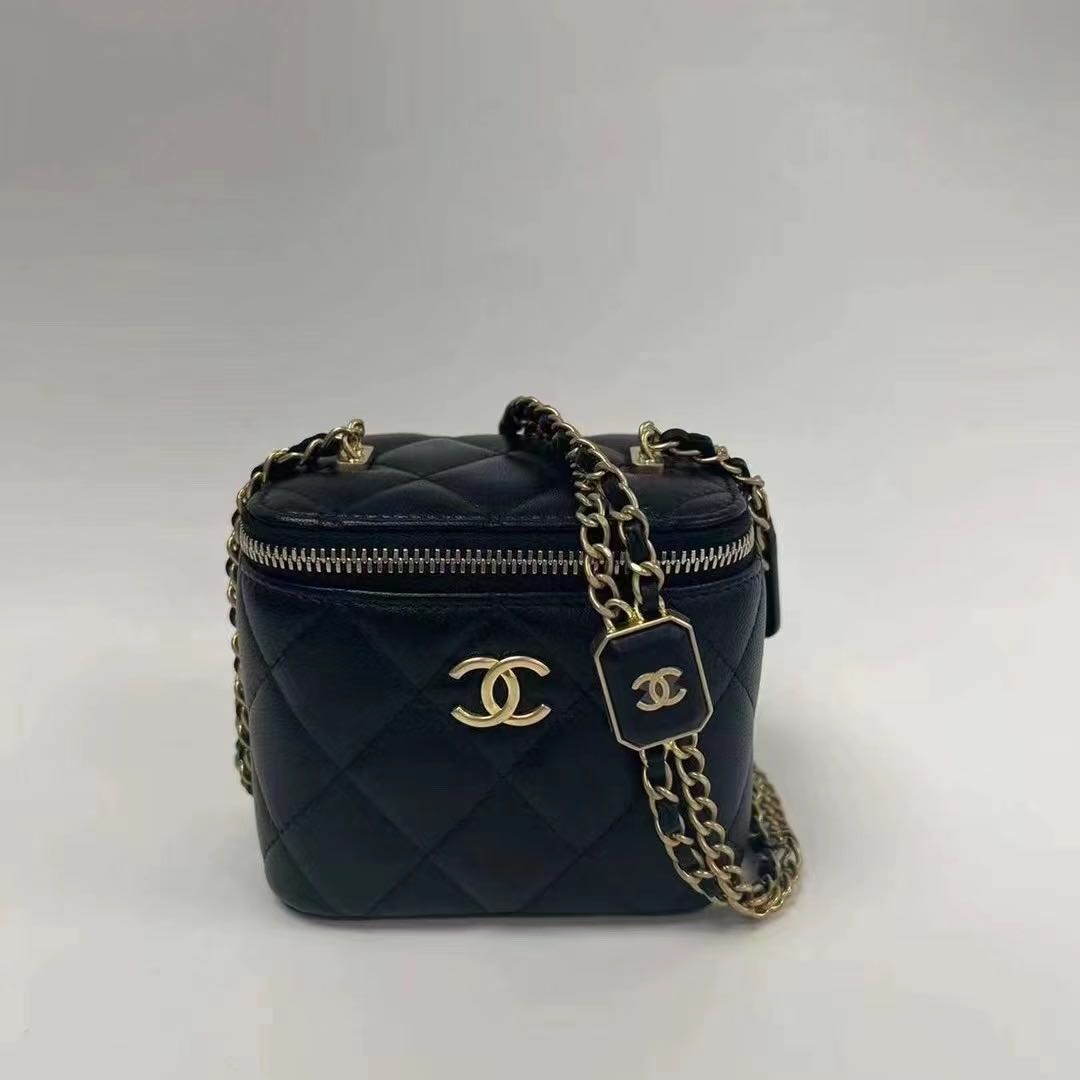 Chanel 22B mini square vanity, Women's Fashion, Bags & Wallets, Cross ...