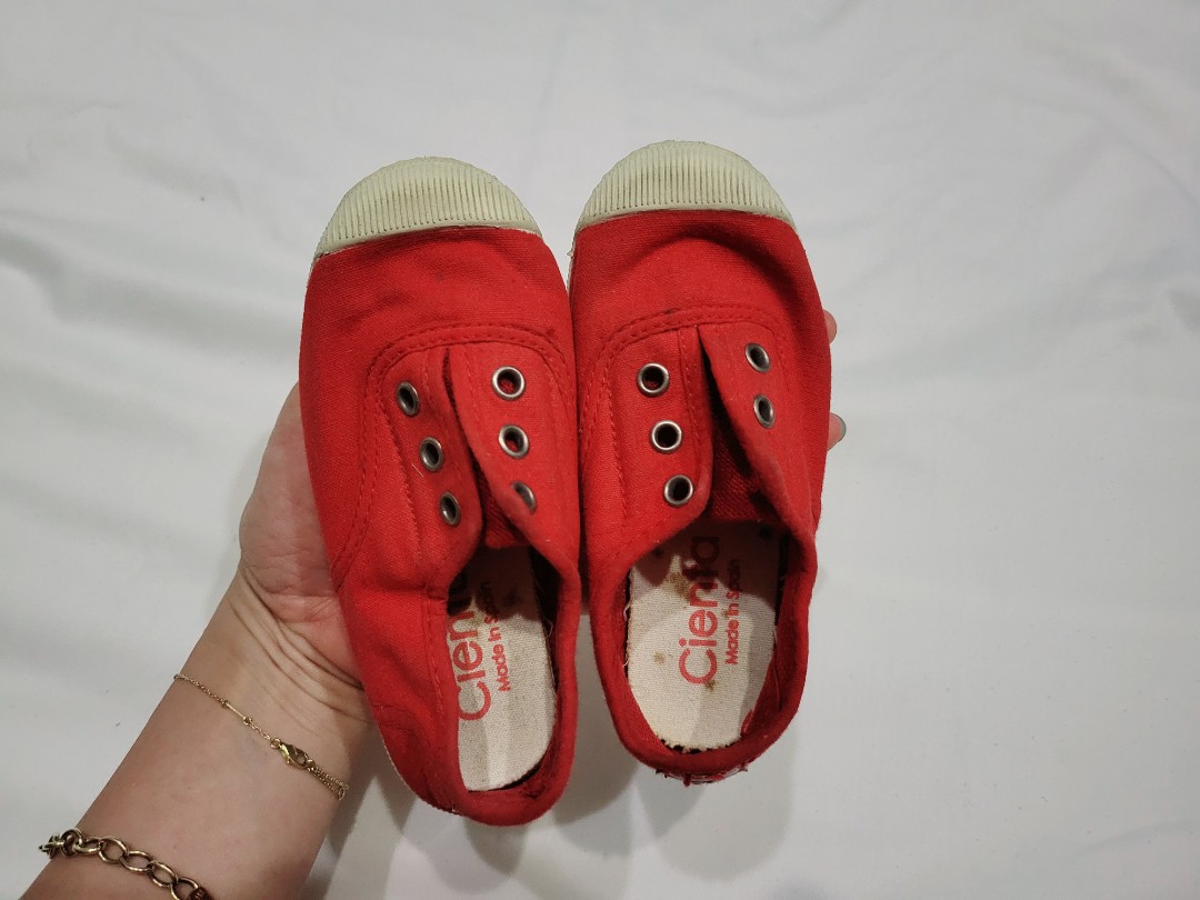 Cienta 25, Babies & Kids, Babies & Kids Fashion on Carousell