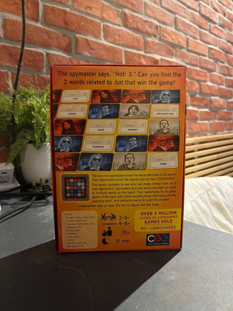 Codenames card game, Hobbies & Toys, Toys & Games on Carousell