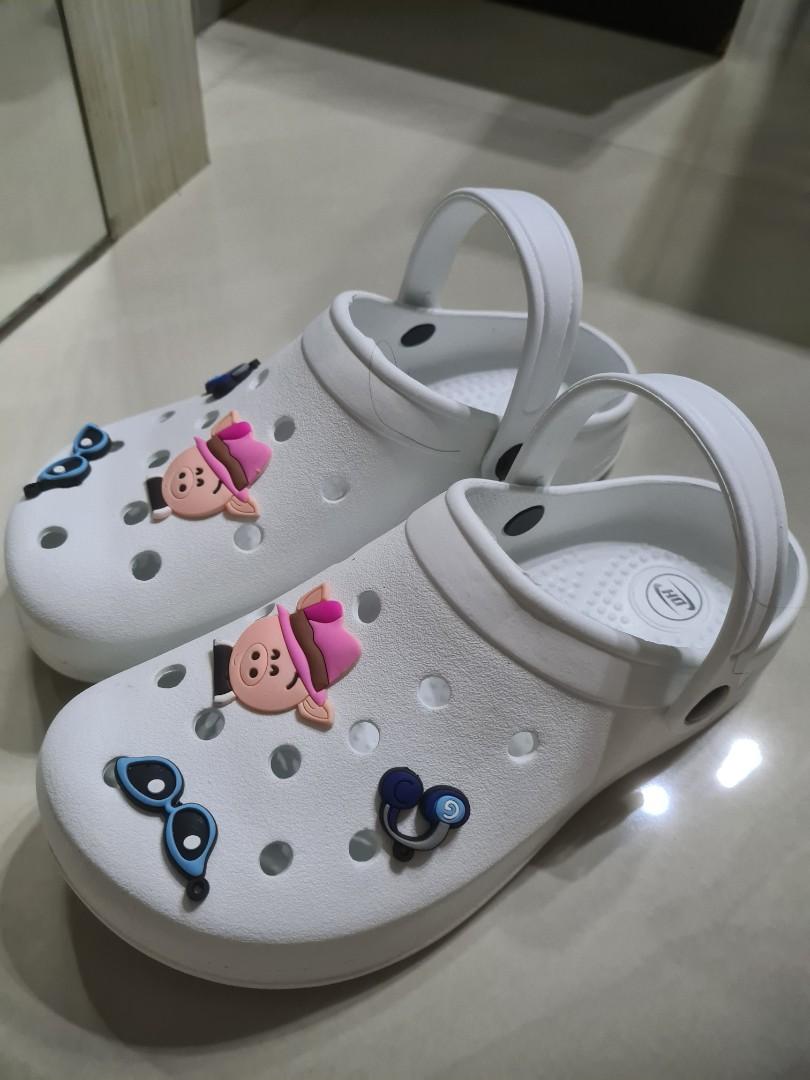 Crocs from Vietnam, Luxury, Sneakers & Footwear on Carousell