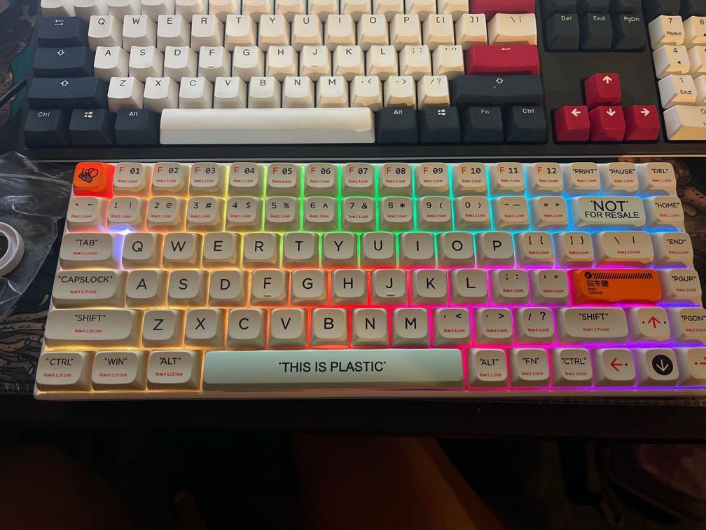 Custom keyboard 75% / 84 keys / RGB / Bluetooth / wireless / Outemu ...
