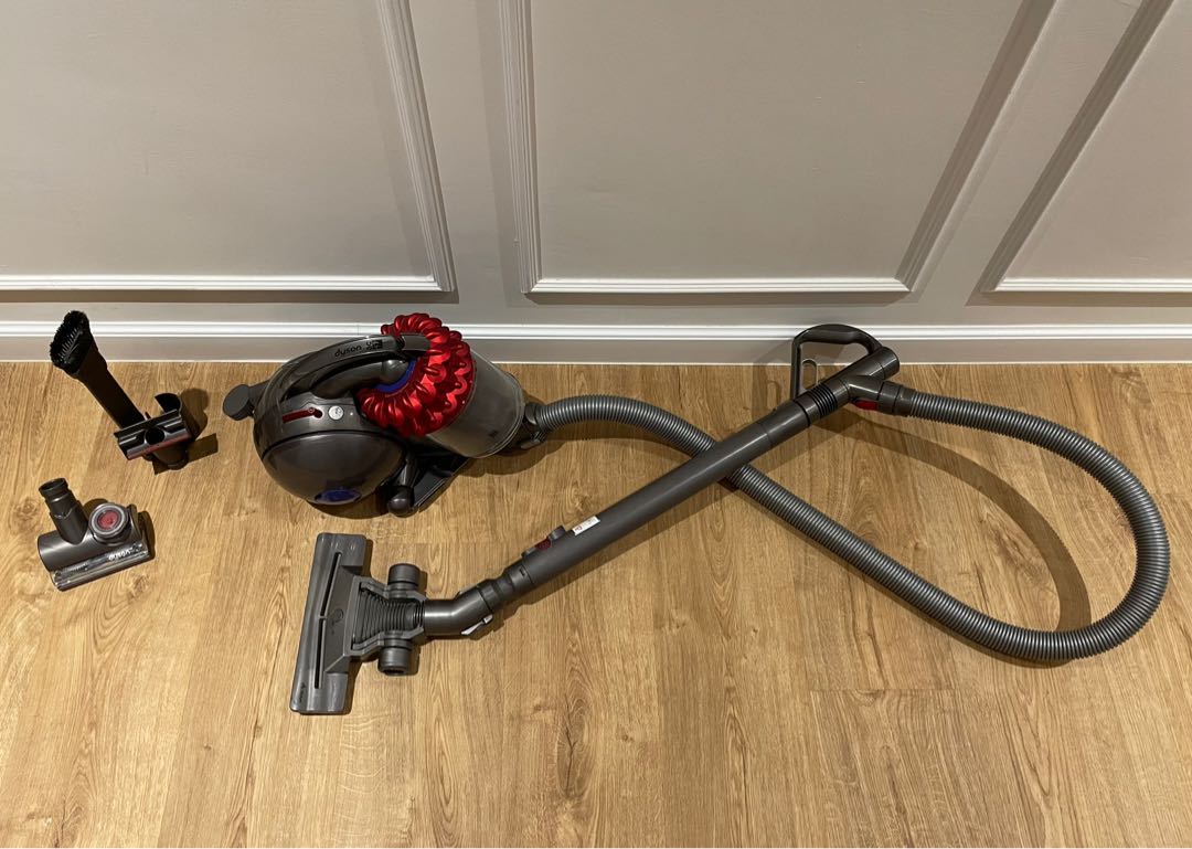 Dyson DC47 vacuum cleaner, TV & Home Appliances, Vacuum Cleaner ...