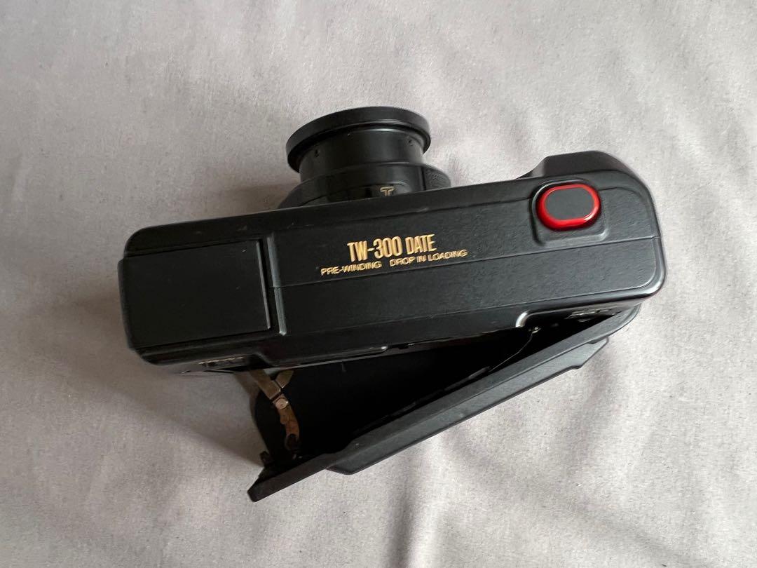 [故障機]Fujifilm Fuji tw-300 date 雙定焦 底片相機 零件 擺設 拆解用, 相機攝影, 相機在旋轉拍賣