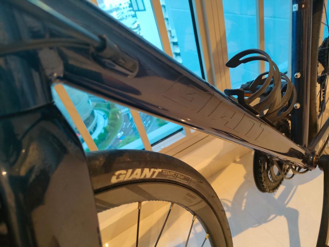 Giant Fast Road SL2 2021, Sports Equipment, Bicycles & Parts, Bicycles ...