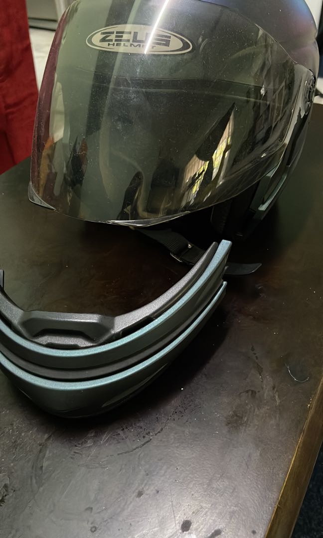 Helmet ZEUS, Auto Accessories on Carousell
