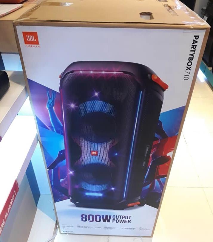 JBL PartyBox 710 Bluetooth Party Speaker With 800W RMS