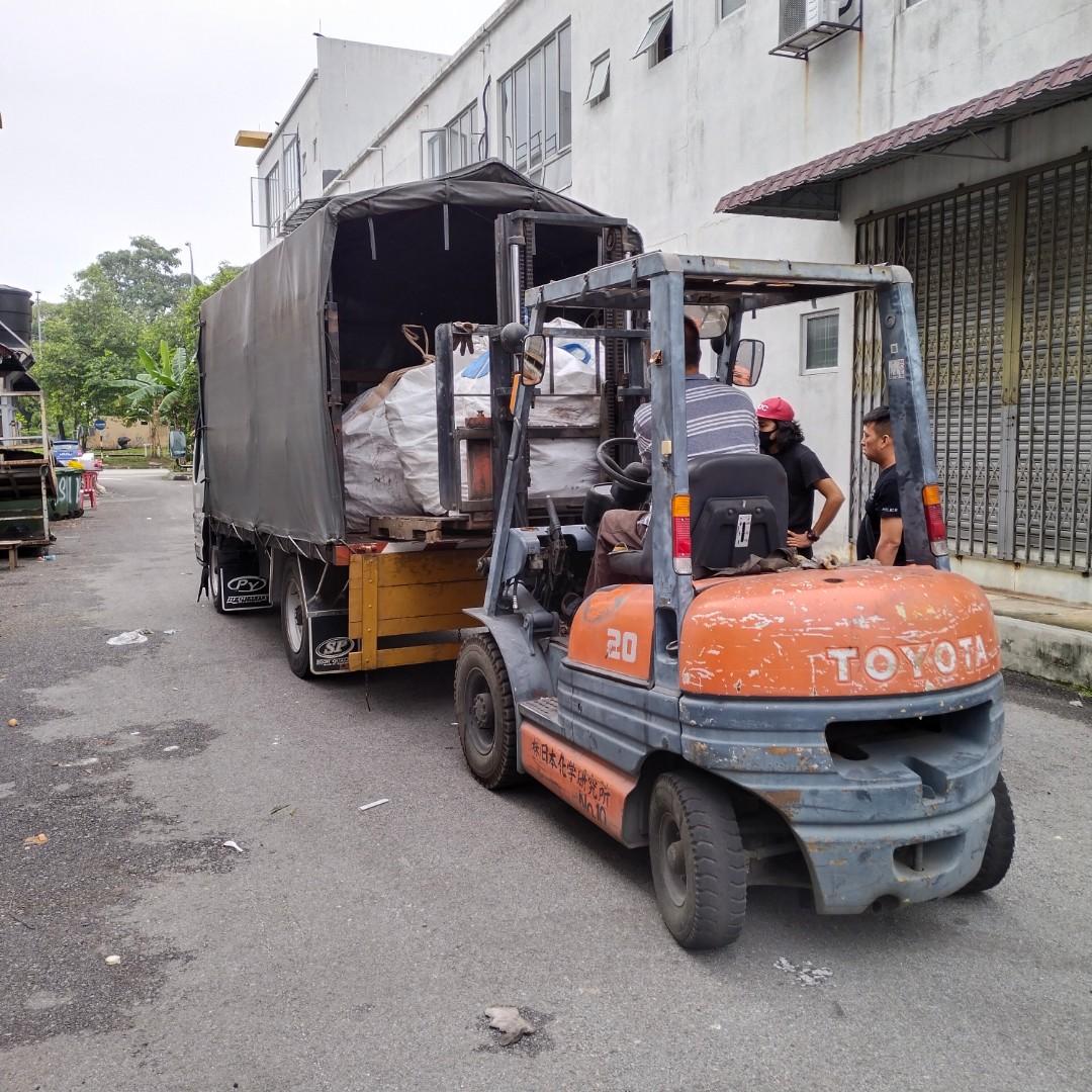 Lori Sewa Pindah Barang 1 Tan, 2 Tan, 3 Tan, 5 Tan, Services, Home ...