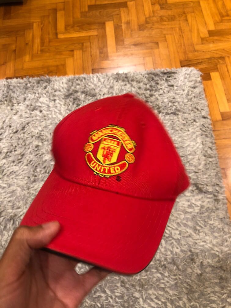 Manchester United Cap, Men's Fashion, Watches & Accessories, Caps ...