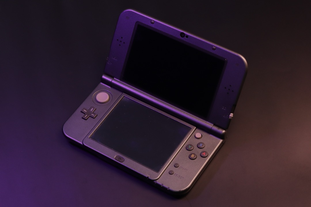 New 3DS XL (IPS Top Screen) - Metallic Black, Video Gaming, Video Game ...