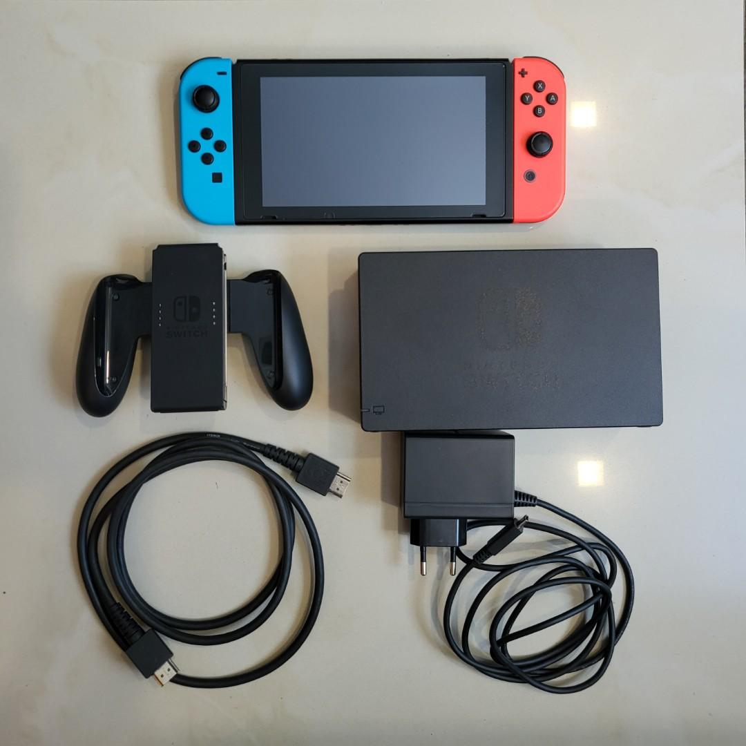Nintendo Switch Console Red/Blue Gen 1 + Game, Video Gaming, Video ...