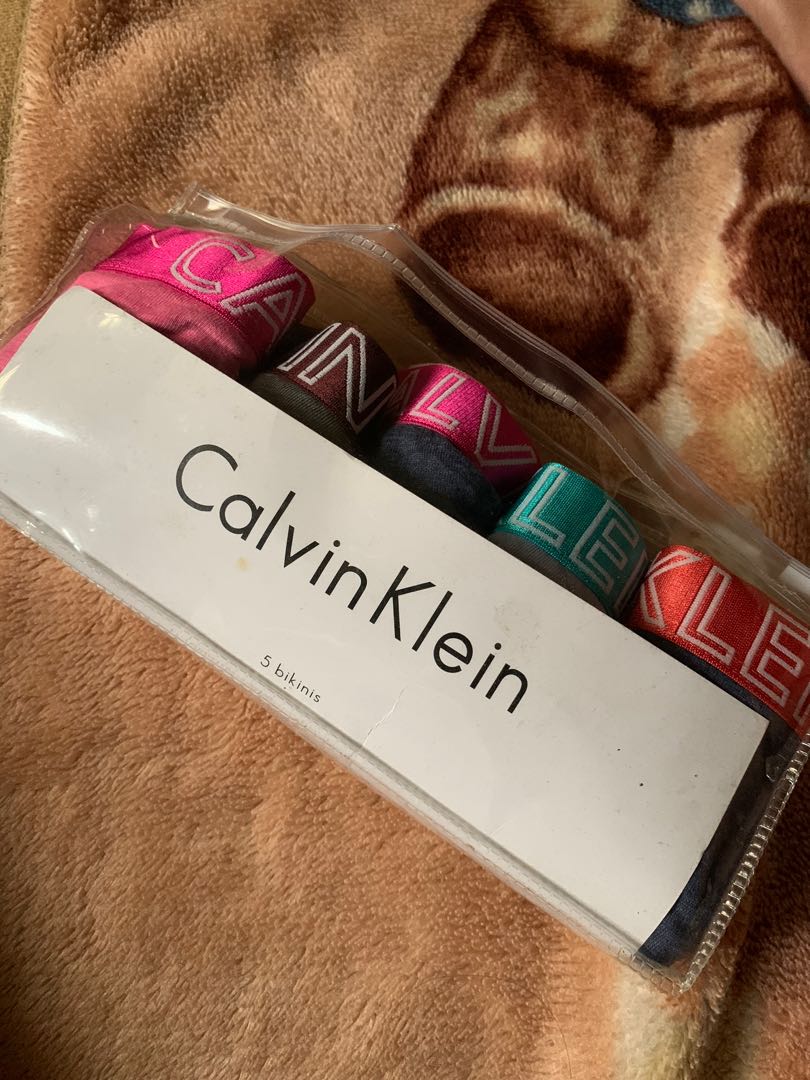 Original Calvin Klein Underwaer set, Men's Fashion, Bottoms, Underwear ...