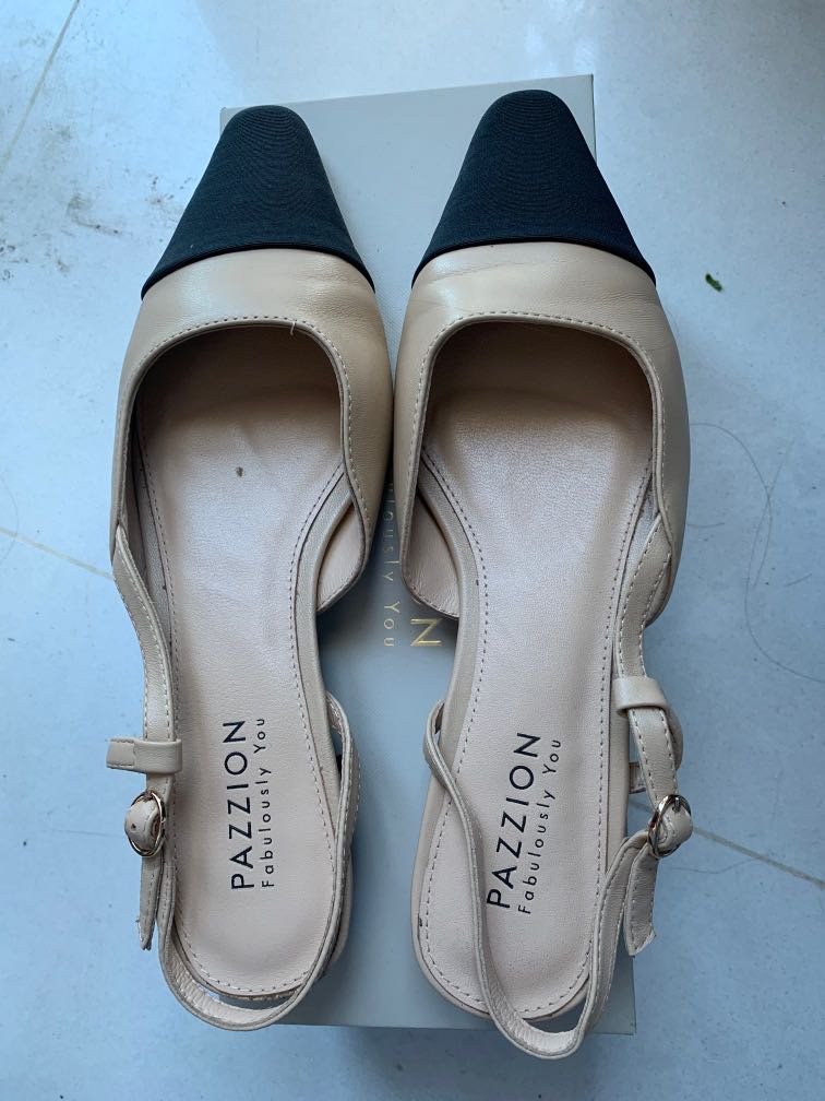 Pazzion, Women's Fashion, Footwear, Flats on Carousell