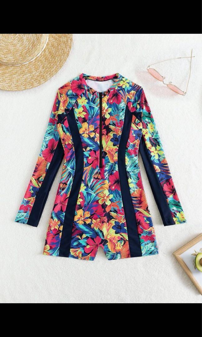 rashguard shorts shein, Women's Fashion, Swimwear, Rash guard on Carousell