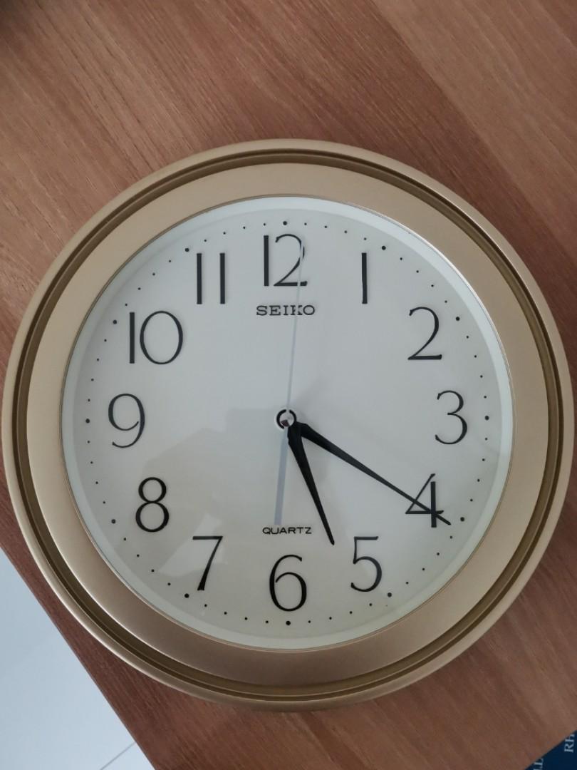 Seiko Wall Clock, Furniture & Home Living, Home Decor, Clocks on Carousell
