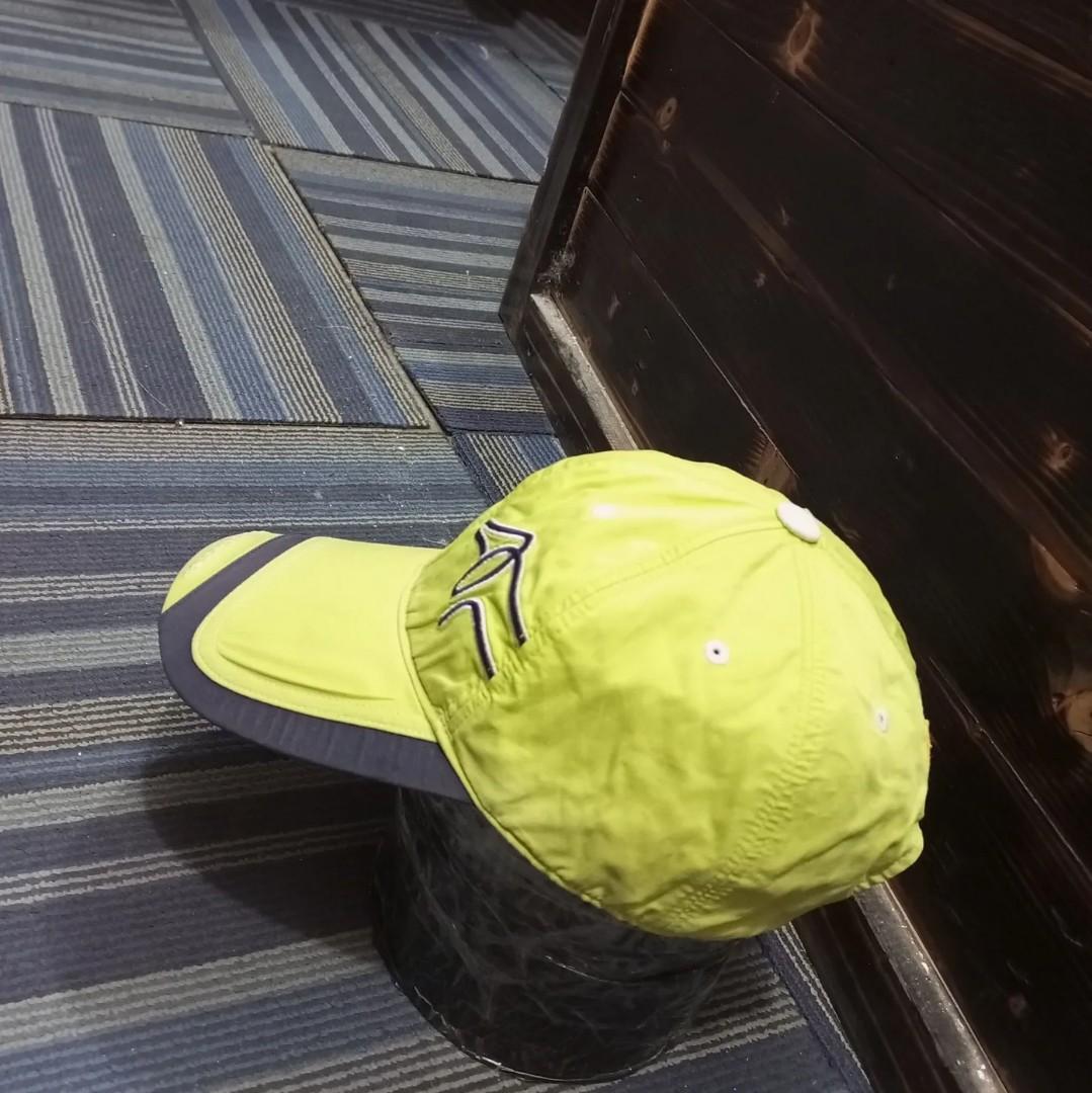 Topi louis castel original, Fesyen Pria, Aksesoris, Topi di Carousell