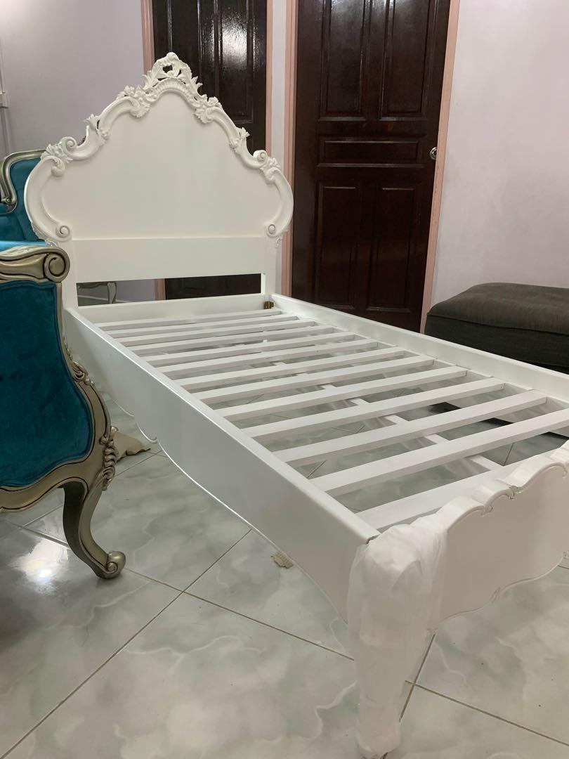 Victorian Single Bed, Furniture & Home Living, Bedding & Towels on ...