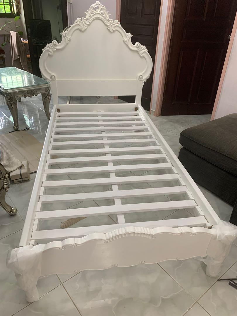 Victorian Single Bed, Furniture & Home Living, Bedding & Towels on ...