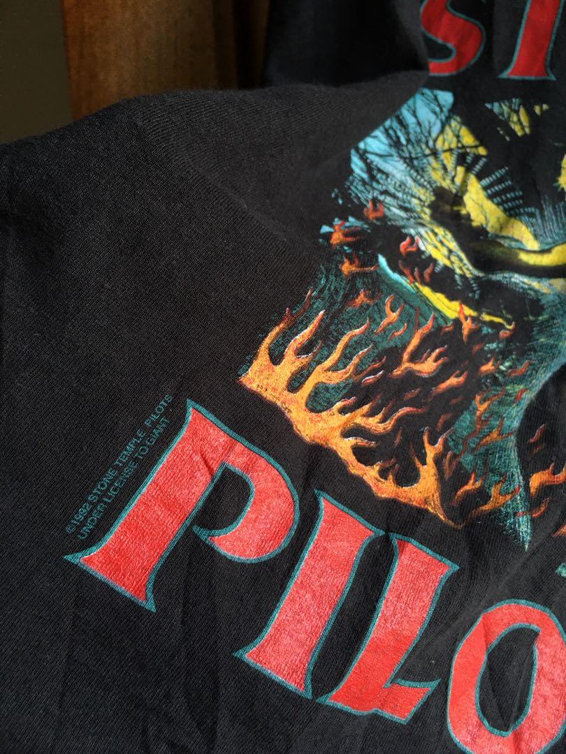 Vintage STP 1992 CORE Album Tee, Men's Fashion, Tops & Sets, Tshirts ...