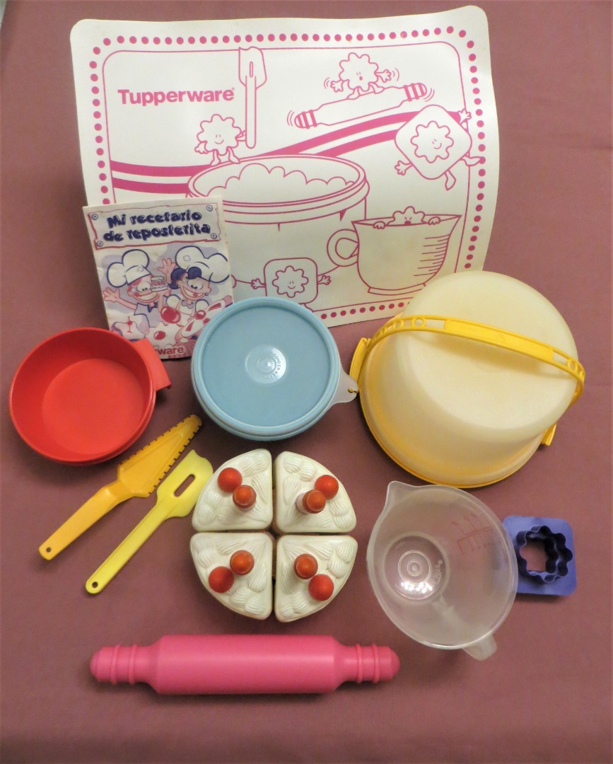 *VINTAGE TUPPERWARE* 1) Children's Mini-Mix-It Set/Baking Set 2 ...