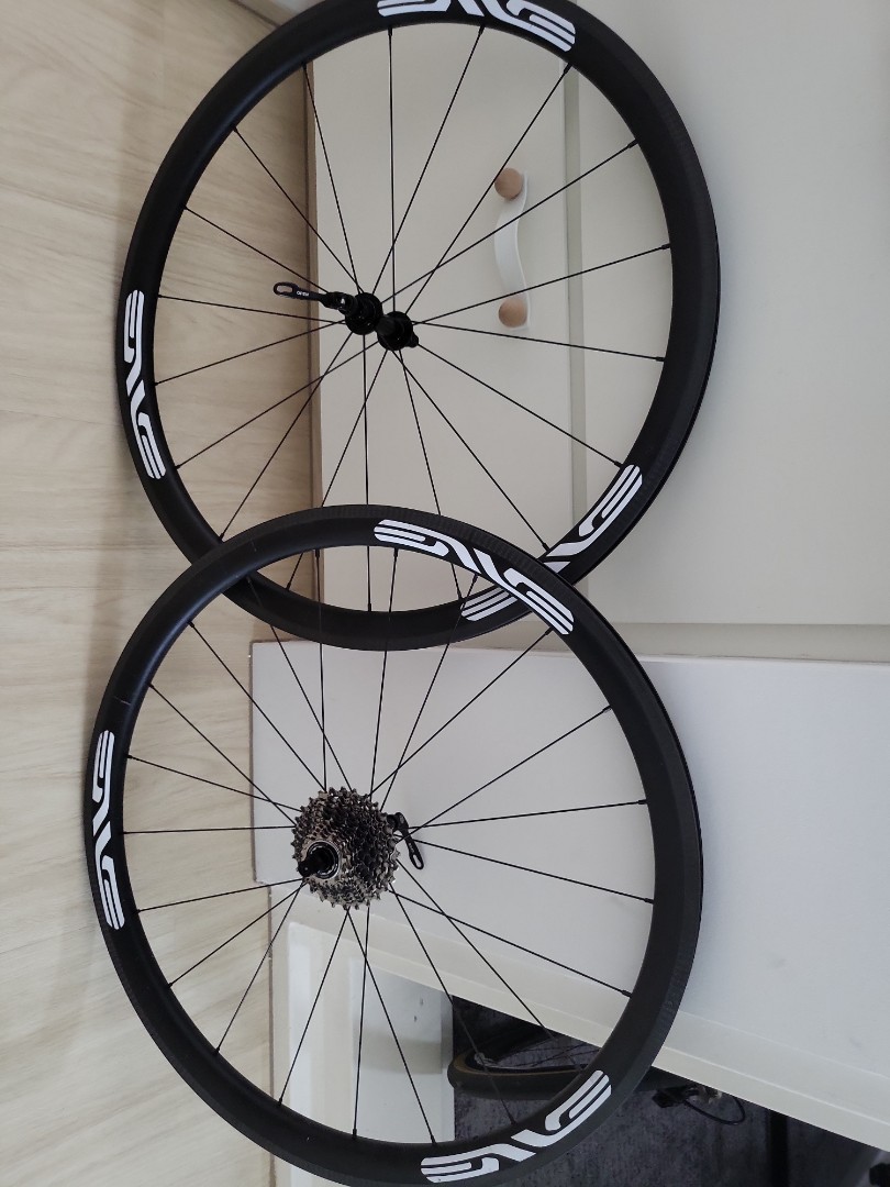 Avian carbon wheelset, Announcements on Carousell