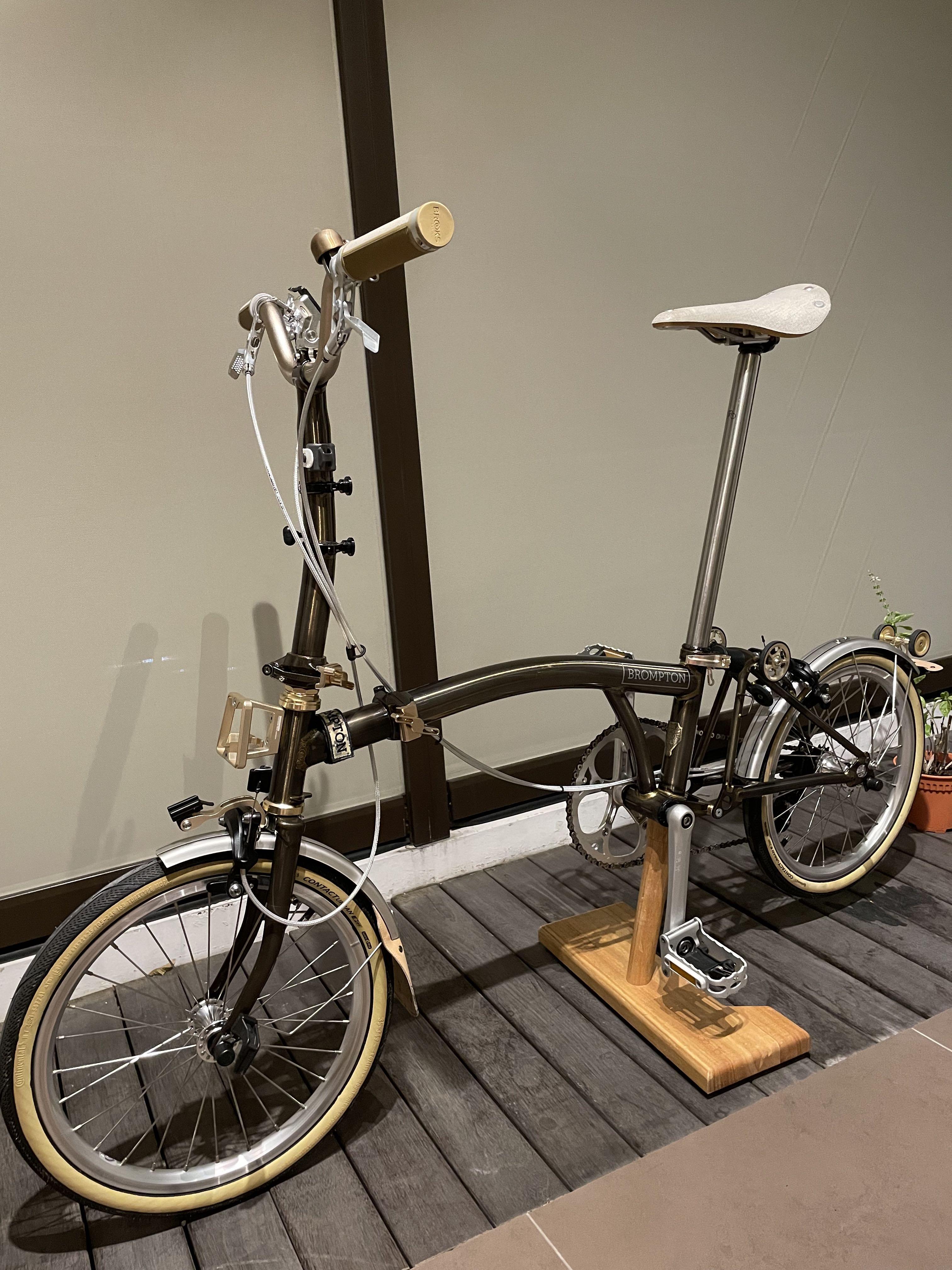 Brompton Black Lacquer 3-Speed External (Or trade with Turkish Green ...