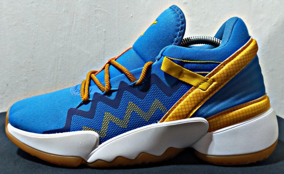 Donovan Mitchell "DON ISSUE#2", Men's Fashion, Footwear, Sneakers on ...