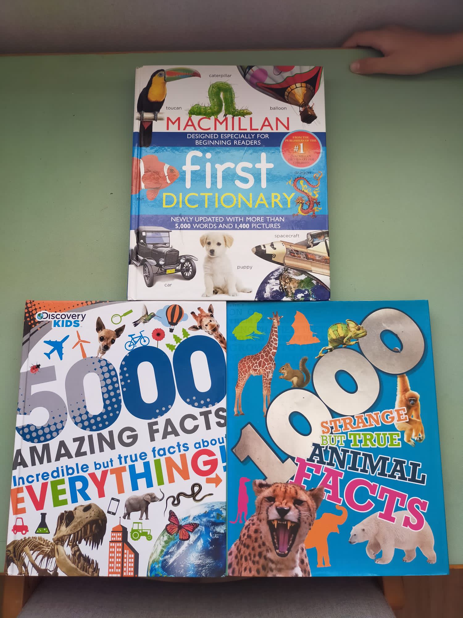 Educational books (Hardcover) - Macmillan First Dictionary / Discovery ...