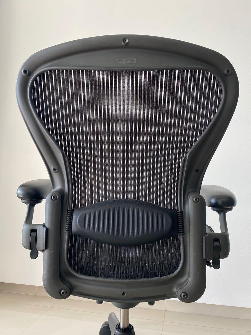 Herman Miller Aeron Classic Chair, Furniture & Home Living, Furniture ...