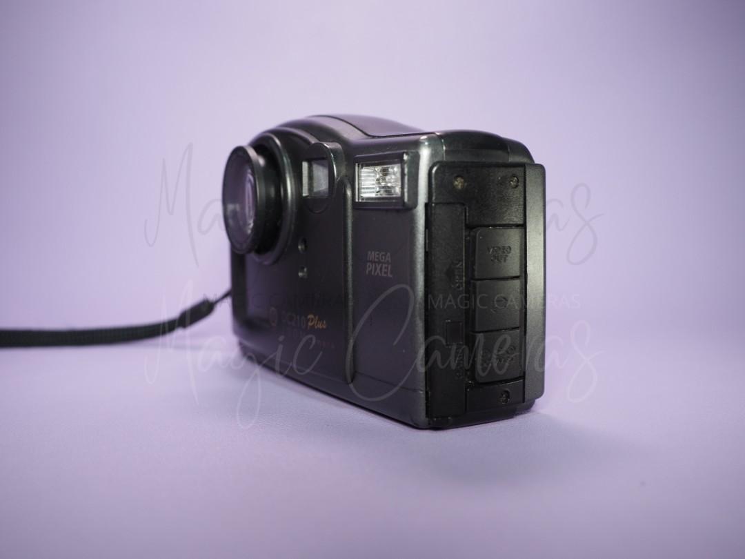 Kodak DC210 Zoom Plus, Photography, Cameras on Carousell