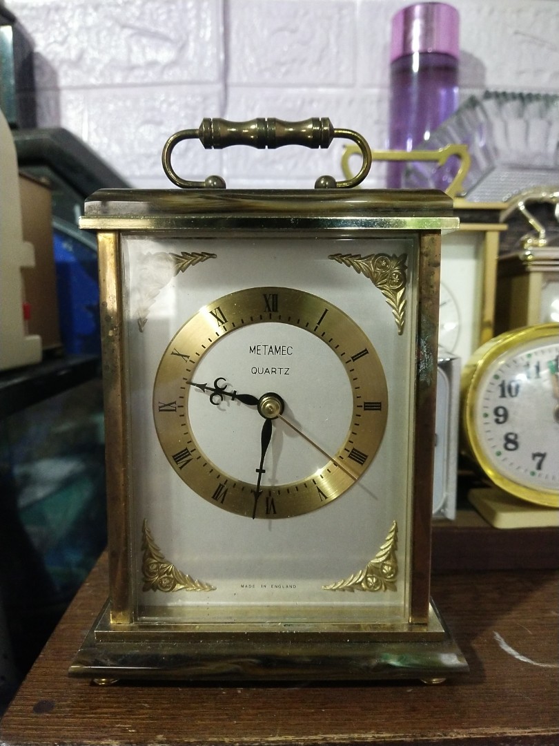 metamec clock, Furniture & Home Living, Home Decor, Clocks on Carousell