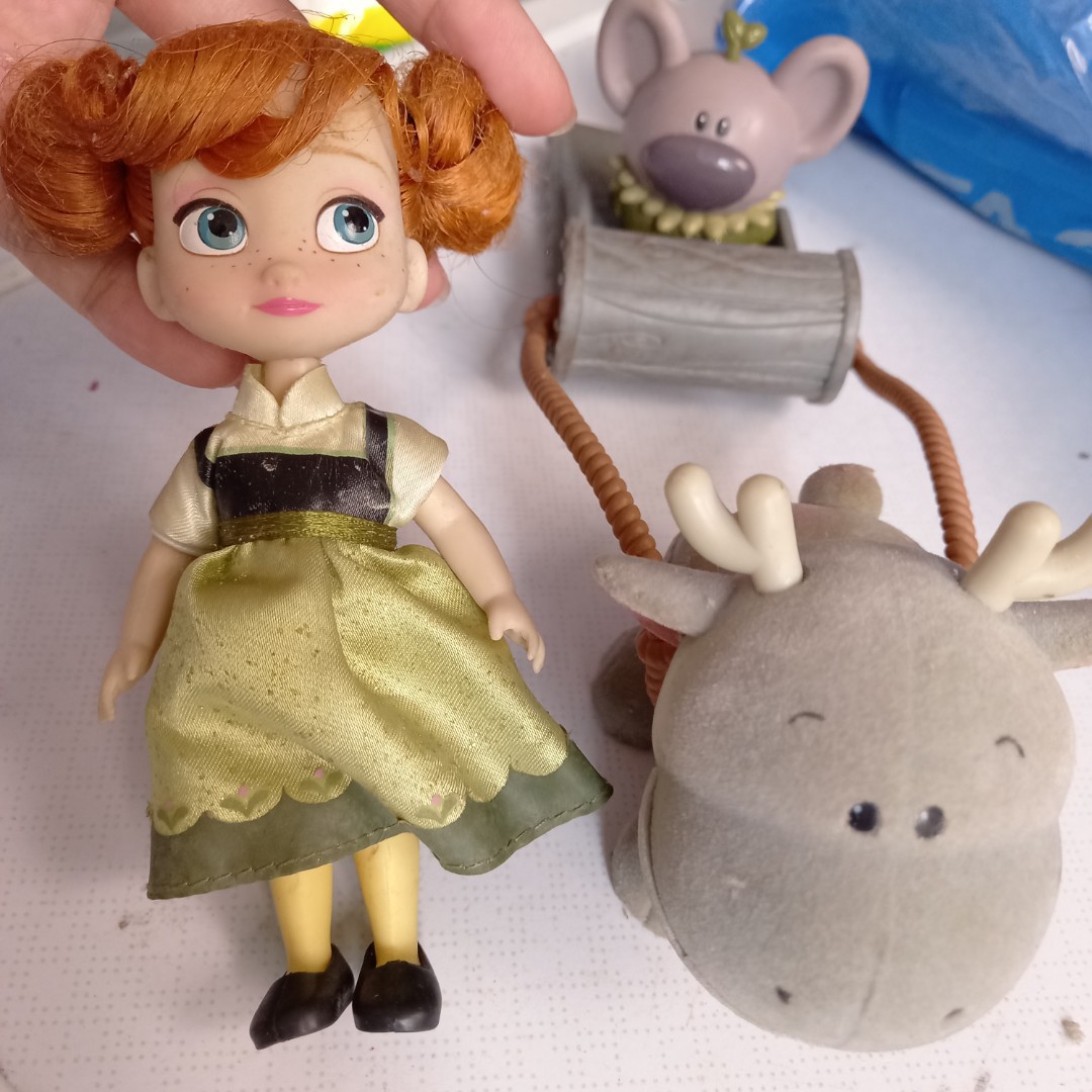 Mini Anna Frozen Animator Doll with Sven Sled and Troll Playset ...