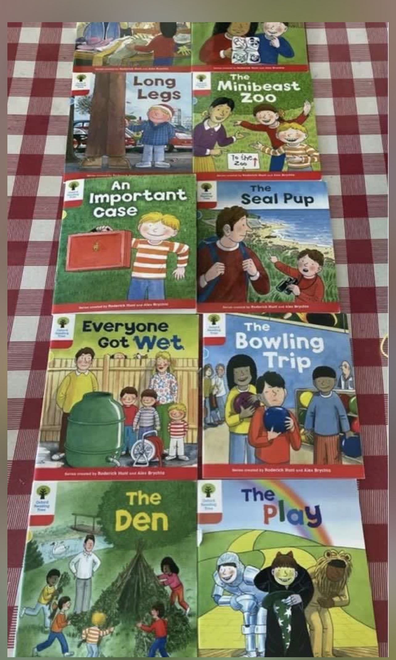 Oxford Reading Tree Stage 4 , 興趣及遊戲, 書本 & 文具, 小說 & 故事書 - Carousell