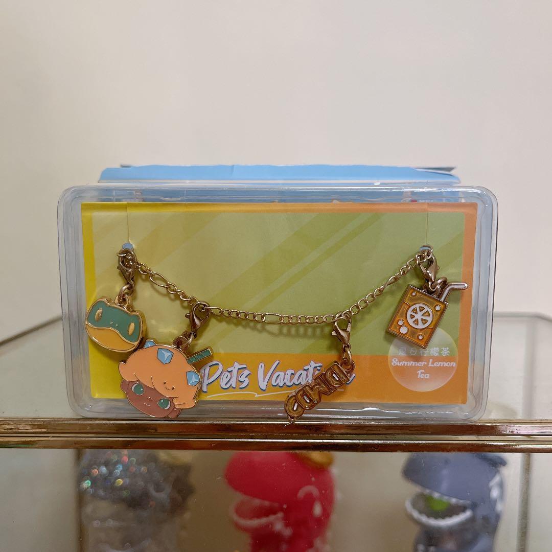 Popmart Dimoo Pets Vacation Bracelet / Summer Lemon Tea, Hobbies & Toys ...