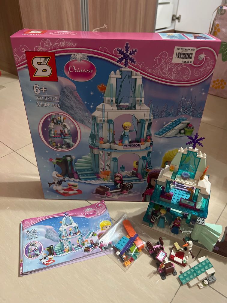 Princess Frozen Brick Set, Hobbies & Toys, Toys & Games on Carousell