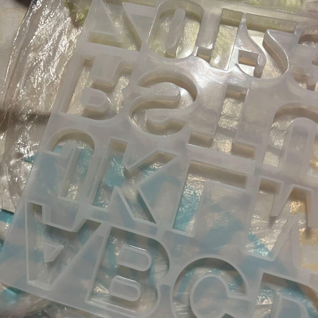 Resin alphabet mold, Hobbies & Toys, Stationery & Craft, Craft Supplies ...