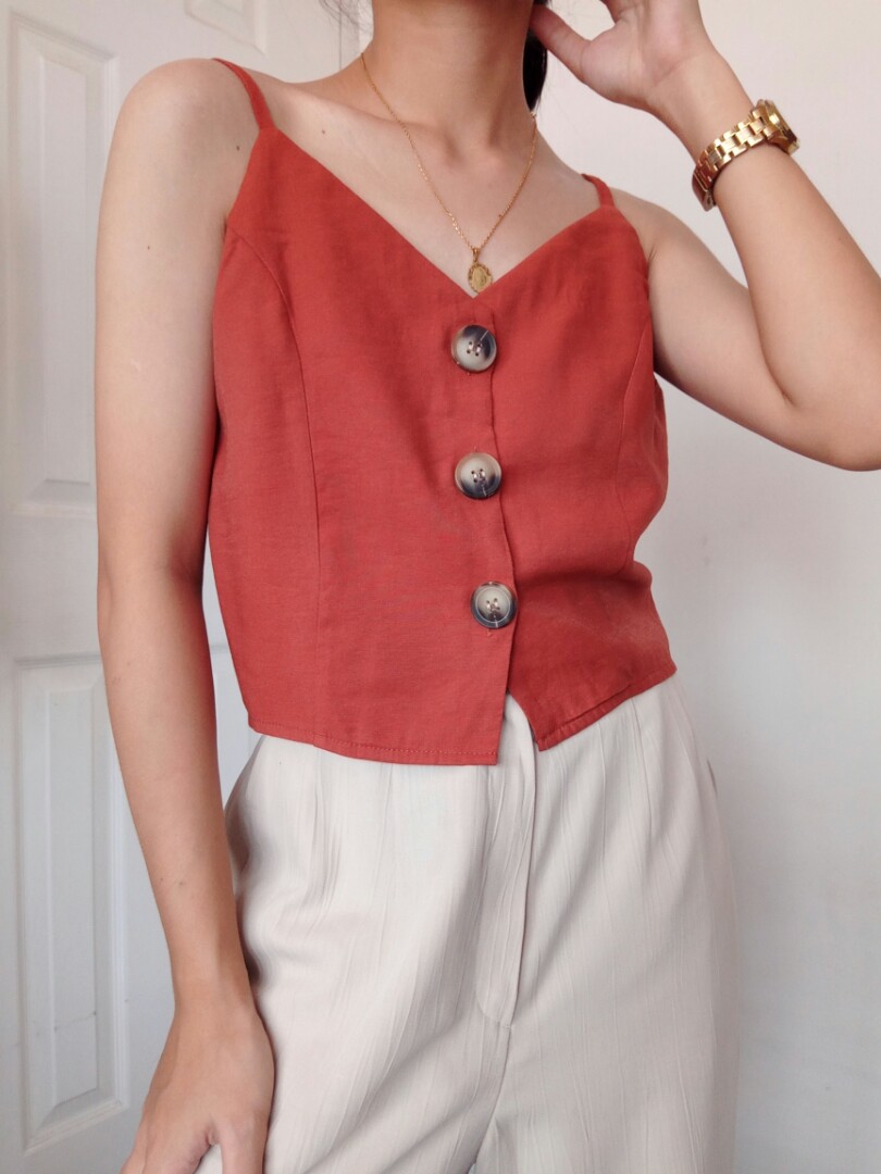 Rust Top, Women's Fashion, Tops, Sleeveless on Carousell