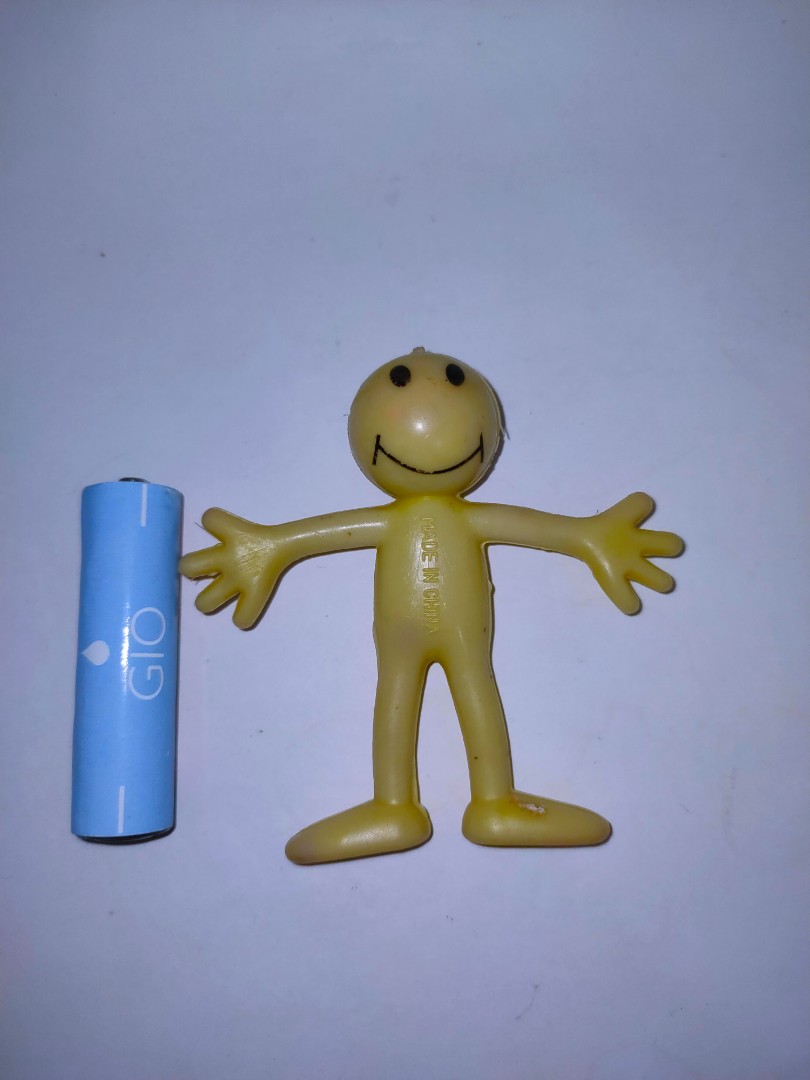 Toy Smiley Bendable, Hobbies & Toys, Toys & Games on Carousell