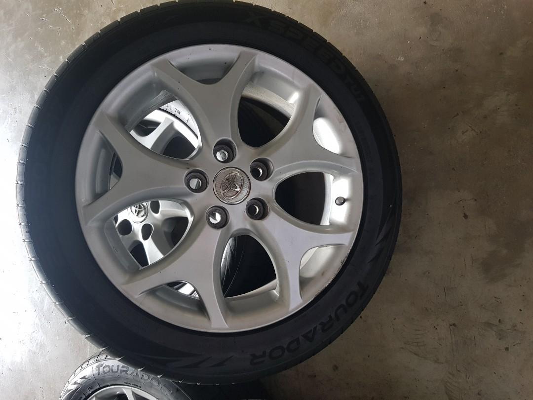 Used Original 17 Toyota Estima Rims And Tyres, Car Accessories, Tyres ...