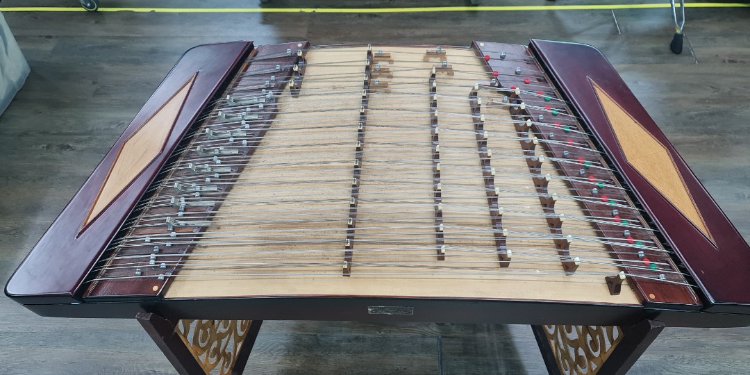 Yangqin, Hobbies & Toys, Music & Media, Musical Instruments on Carousell