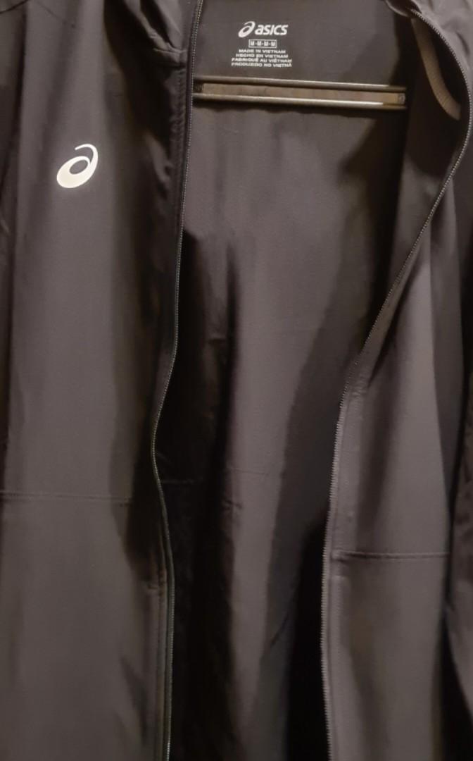 ASICS Men Team Woven Jacket, Men's Fashion, Coats, Jackets and ...