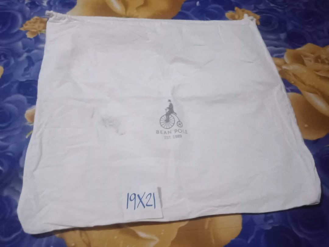 BEAN POLE DUST BAG 19X21, Men's Fashion, Bags, Belt bags, Clutches and ...