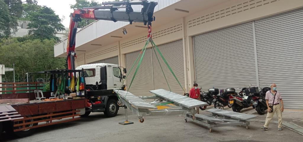 Crane lorry / Open Lorry / Lorry Crane , Home Services, Movers & Delivery on Carousell