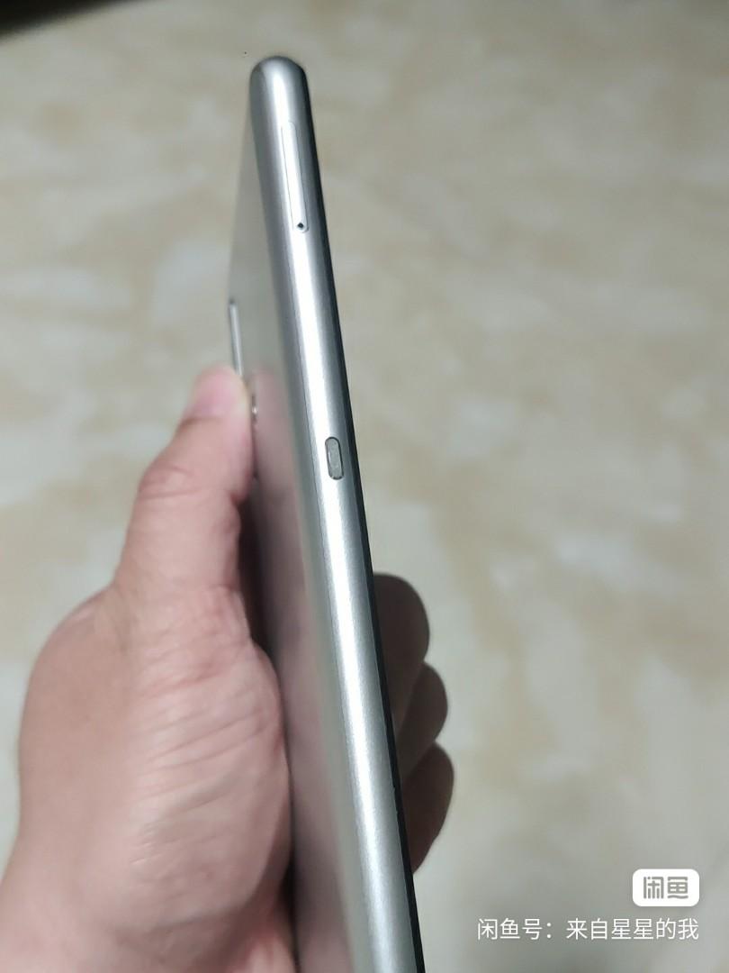 E-ink phone, Hisense A7, Mobile Phones & Gadgets, Mobile Phones ...