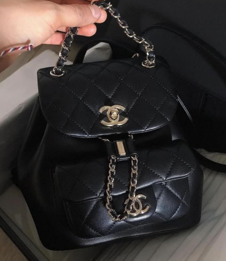 Fast Sale - Ready 4pcs BNIB Duma Backpack Black Lghw Full set Mei ...