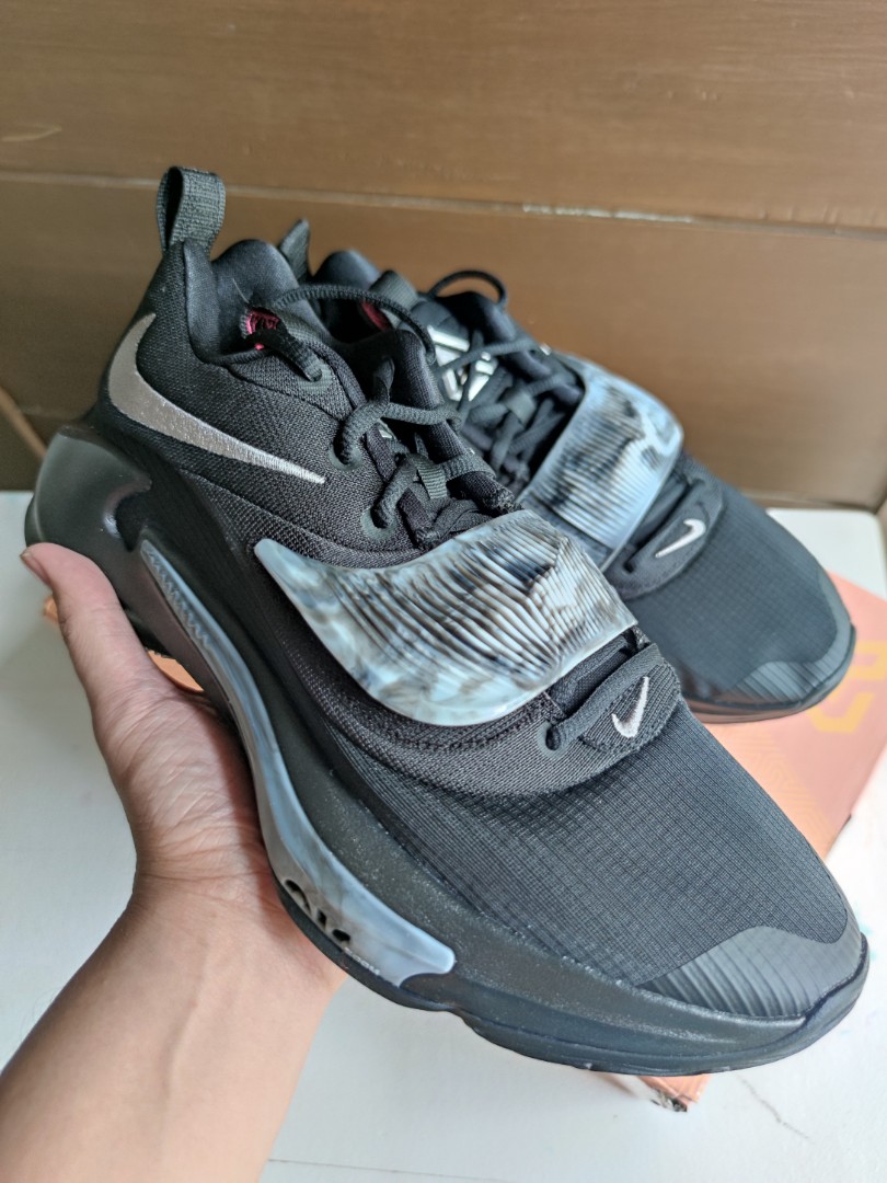 Freak 3 'Triple Black', Men's Fashion, Footwear, Sneakers on Carousell