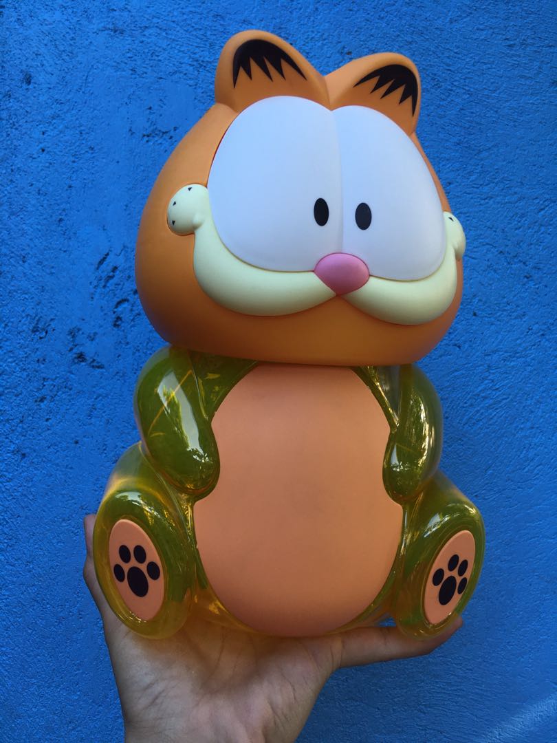 GARFIELD Jelly Jar/Coinbank, Hobbies & Toys, Toys & Games on Carousell