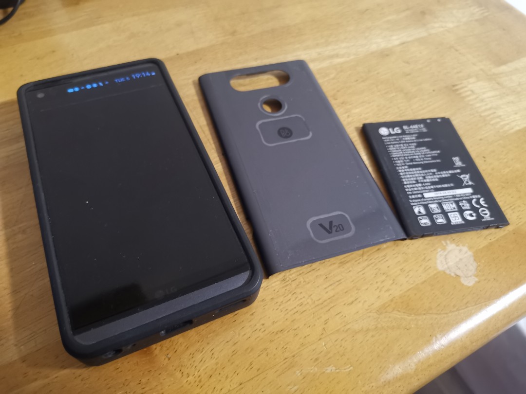 LG V20 with extended battery, Mobile Phones & Gadgets, Mobile Phones ...