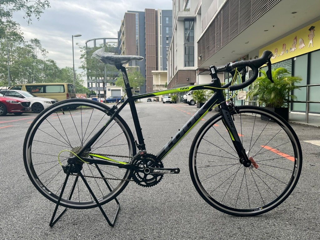 LOOK 556 105 S Premium Road Bike, Sports Equipment, Bicycles & Parts ...