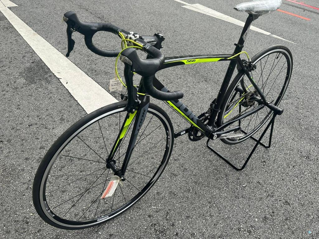 LOOK 556 105 S Premium Road Bike, Sports Equipment, Bicycles & Parts ...