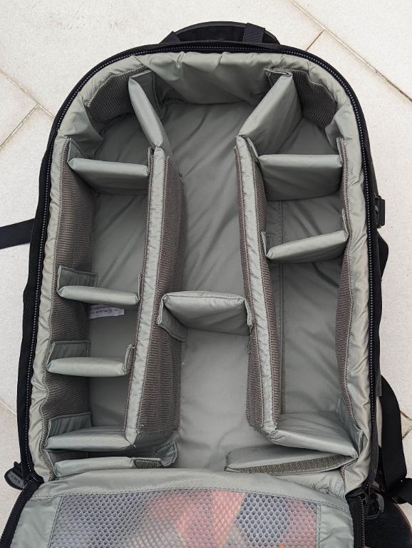 Lowepro Pro Runner 450 AW Backpack, 攝影器材, 攝影配件, 相機袋 - Carousell